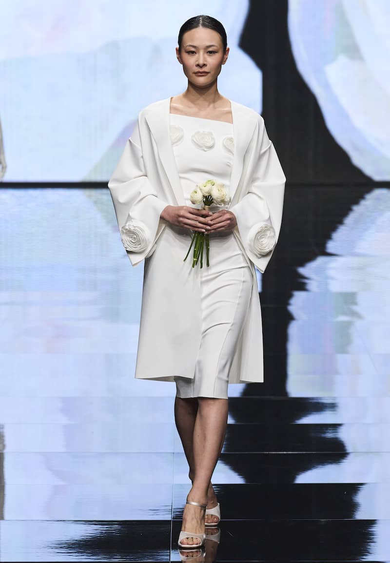 Abiti da sposa 2024, sensualità, volumi e semplicità. 50 foto - Donne ...