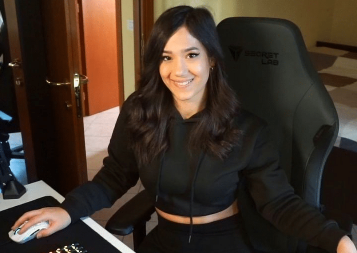 Lucy_FPS: "Lo streaming su Twitch? Per me un lavoro vero e proprio ...