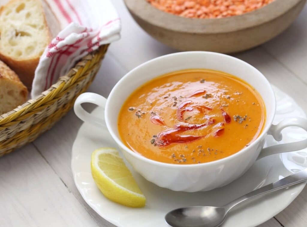 Zuppa di lenticchie turca (mercimek çorbası) Ricetta tipica dell ...